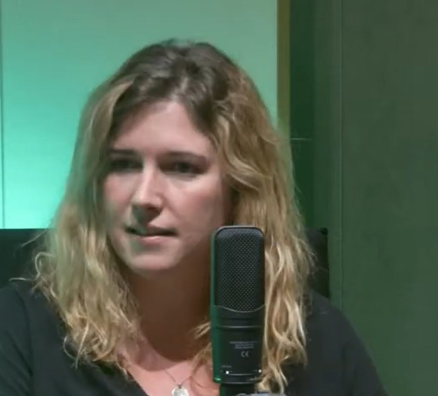 Betiltották a közösségi médiát a 16 éven aluliaknak Ausztráliában... De ...